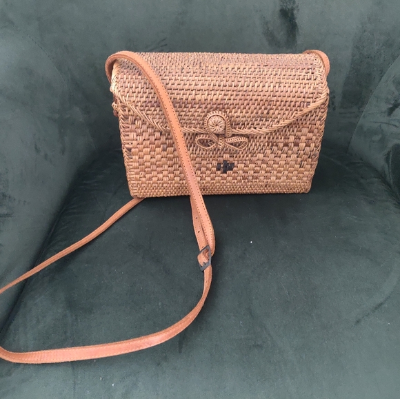 Bags | Menlore Round Rattan Bags Handmade Bali Ata Straw Woven Circle ...